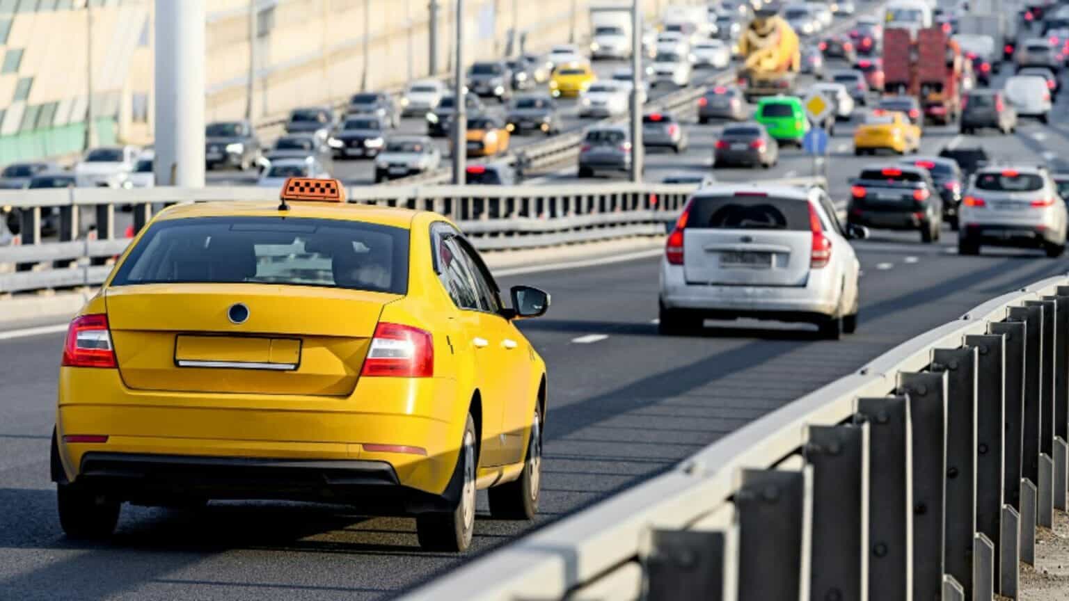 Following Distance Rule For Normal Driving - Joel Bieber Law Firm